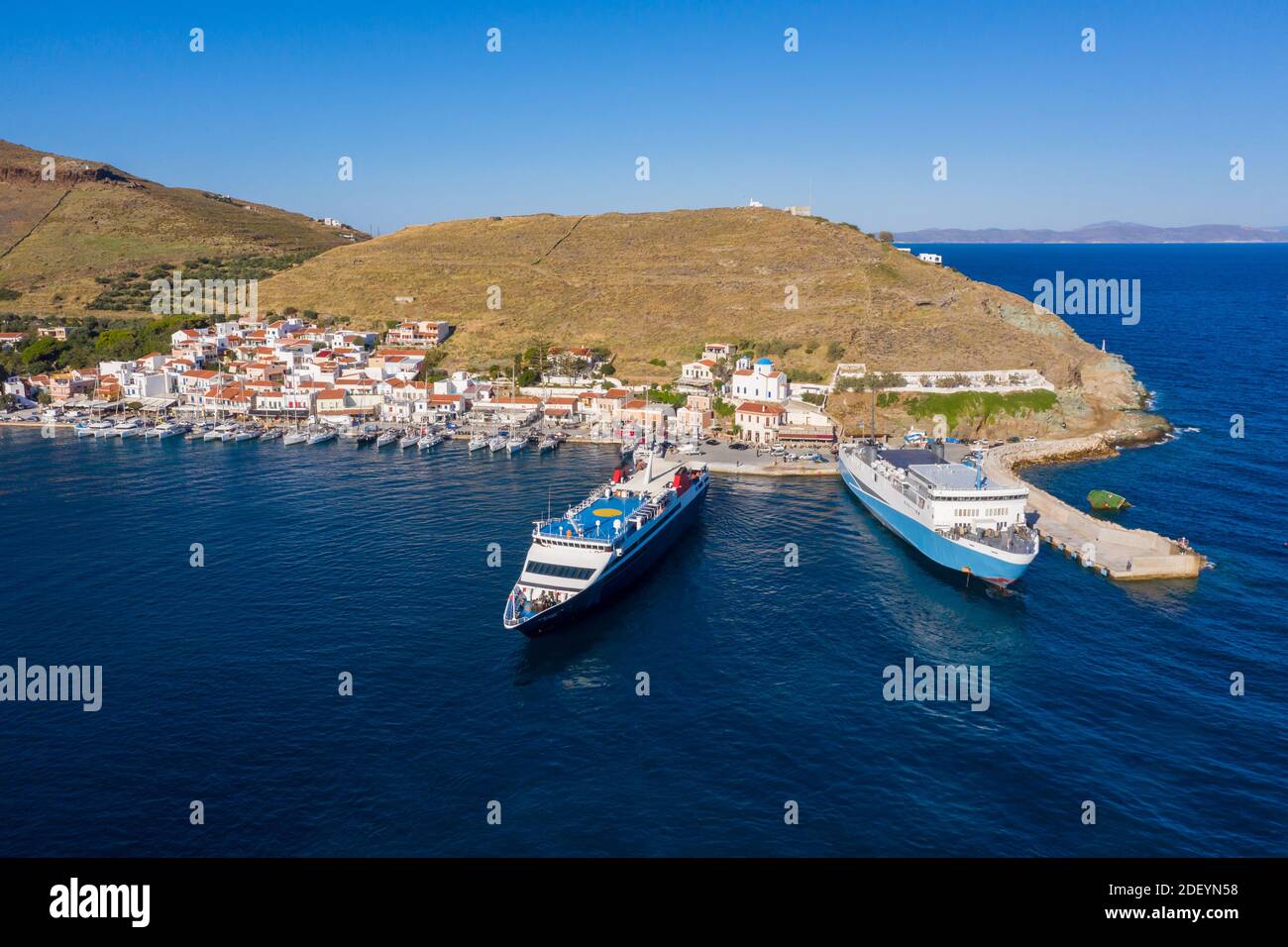 Kea ferry hi-res stock photography and images - Alamy