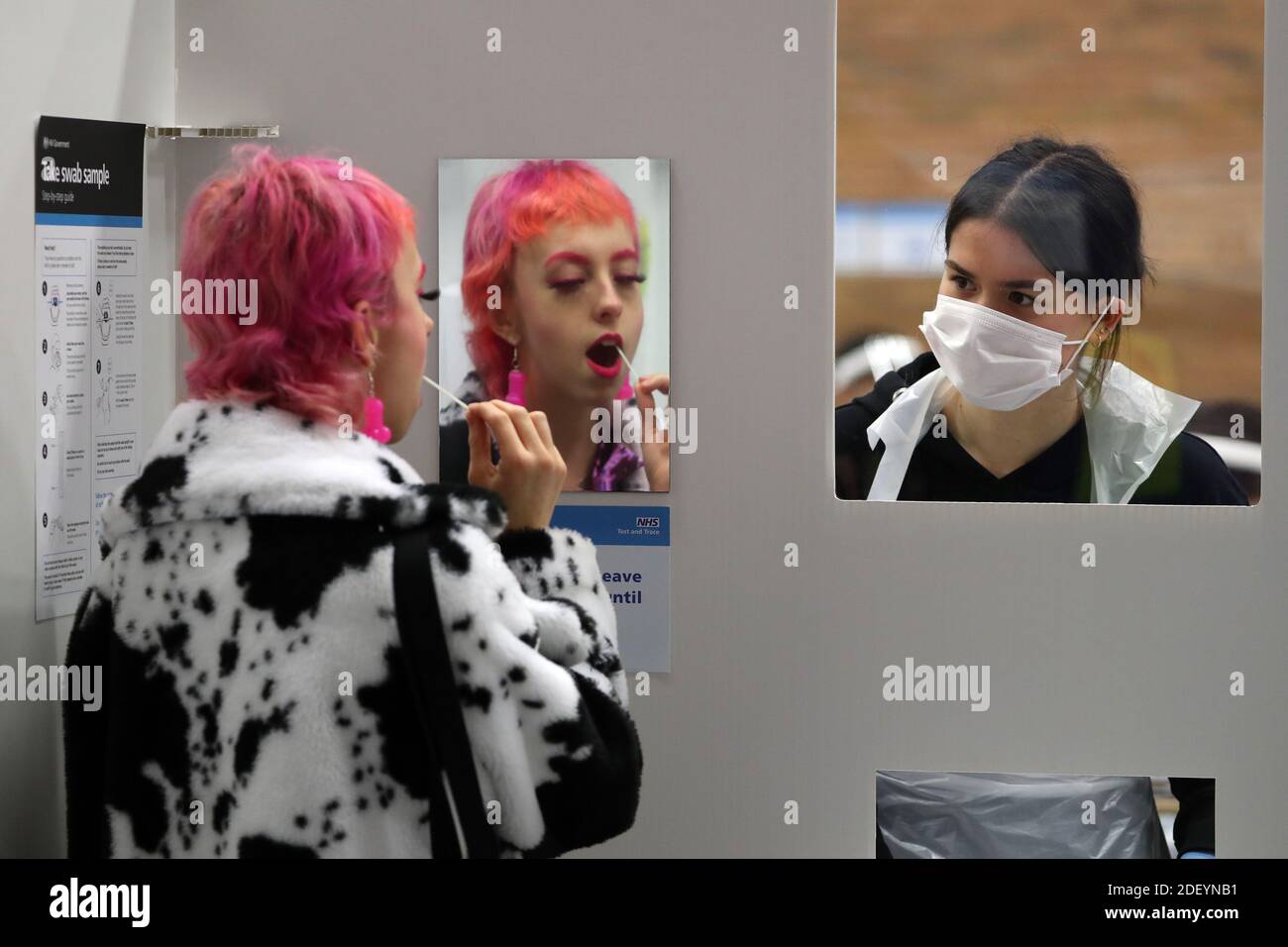 Student Sophie Millan has an asymptomatic test using lateral flow ...