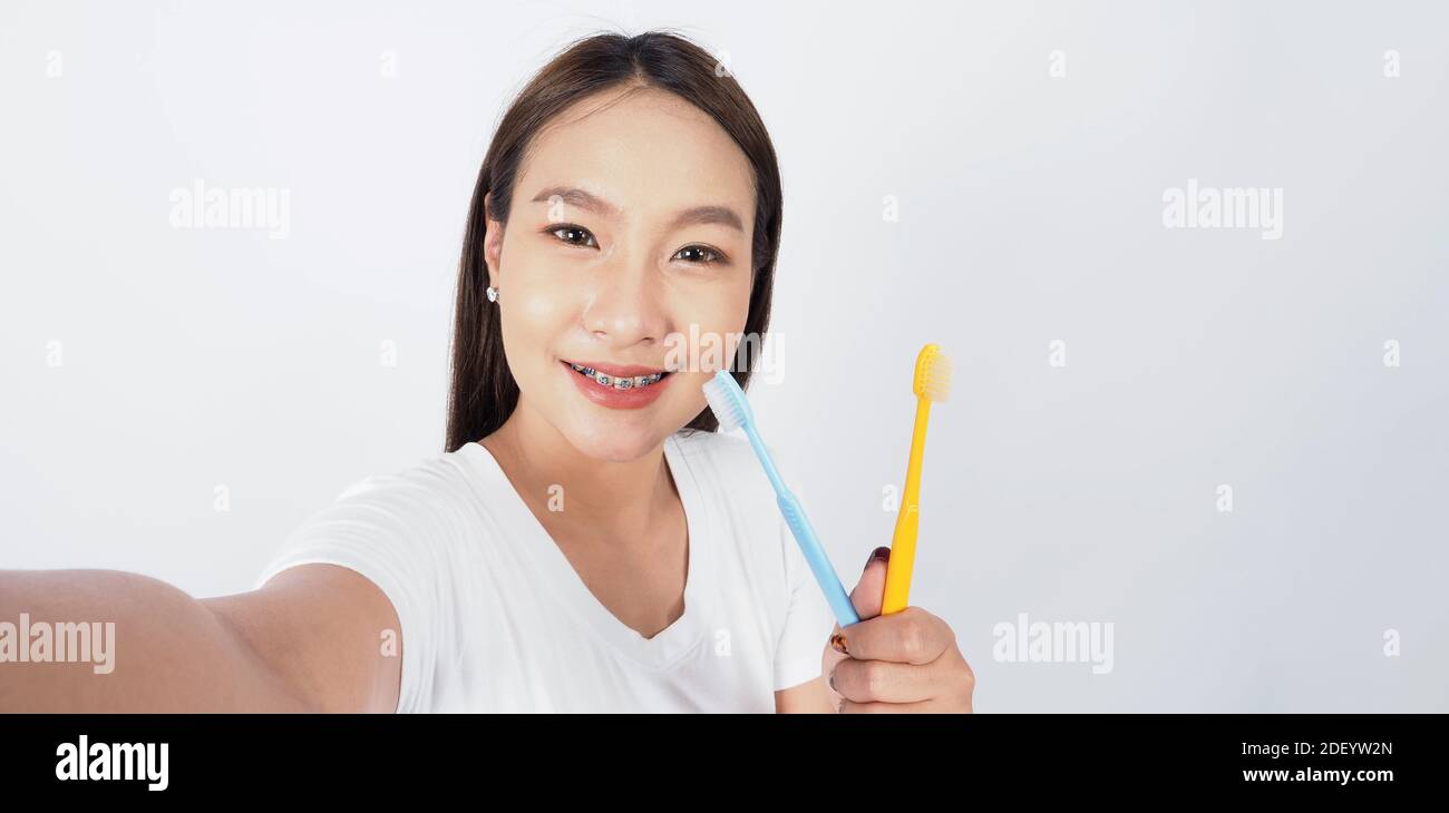 Cute teen girl crooked teeth hi-res stock photography and images - Alamy