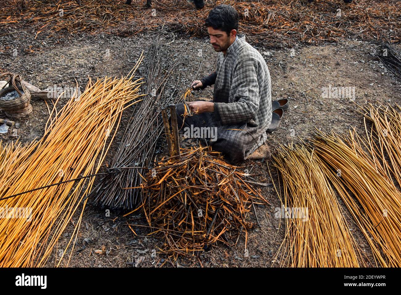 Traditional kashmiri fire pots hi-res stock photography and images - Alamy