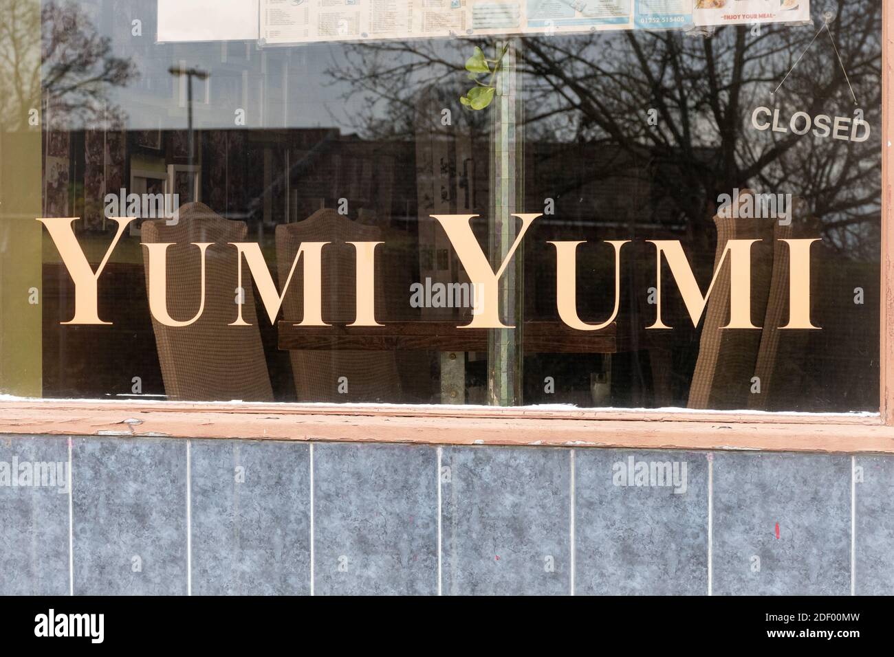 Chinese restaurant sign in hi-res stock photography and images - Alamy