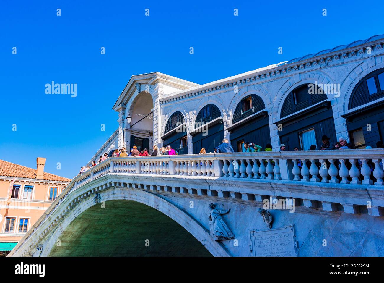 The Rialto Bridge is the oldest of the four bridges spanning the Grand ...