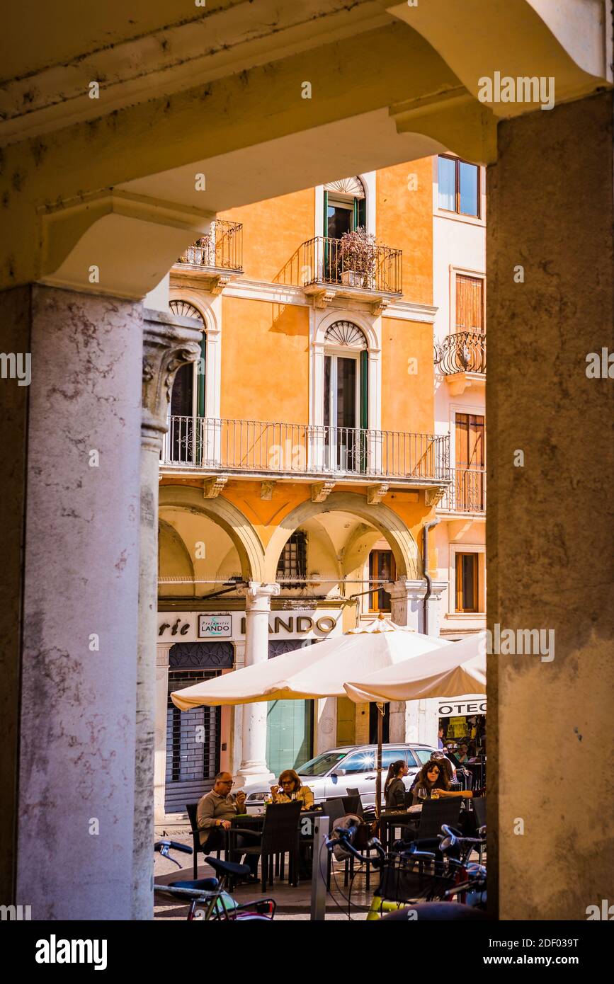 Piazza della Biade next to Piazza dei Signori. Vicenza, Veneto, Italy ...