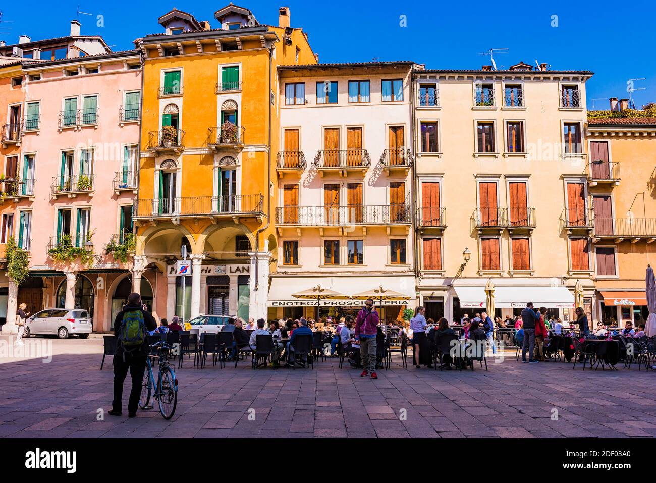 Piazza della Biade next to Piazza dei Signori. Vicenza, Veneto, Italy ...