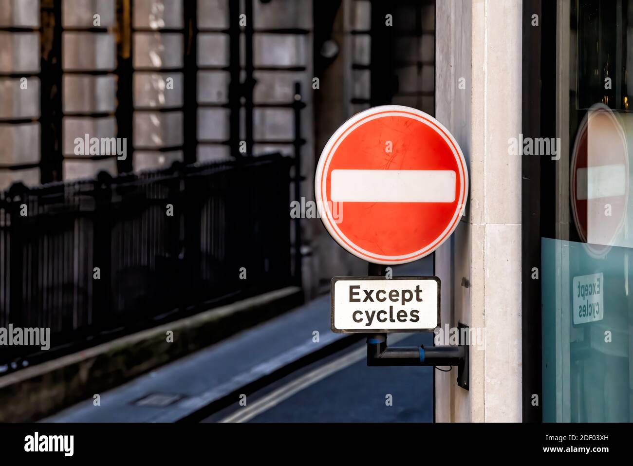 Bicycles traffic prohibited road sign hi-res stock photography and ...