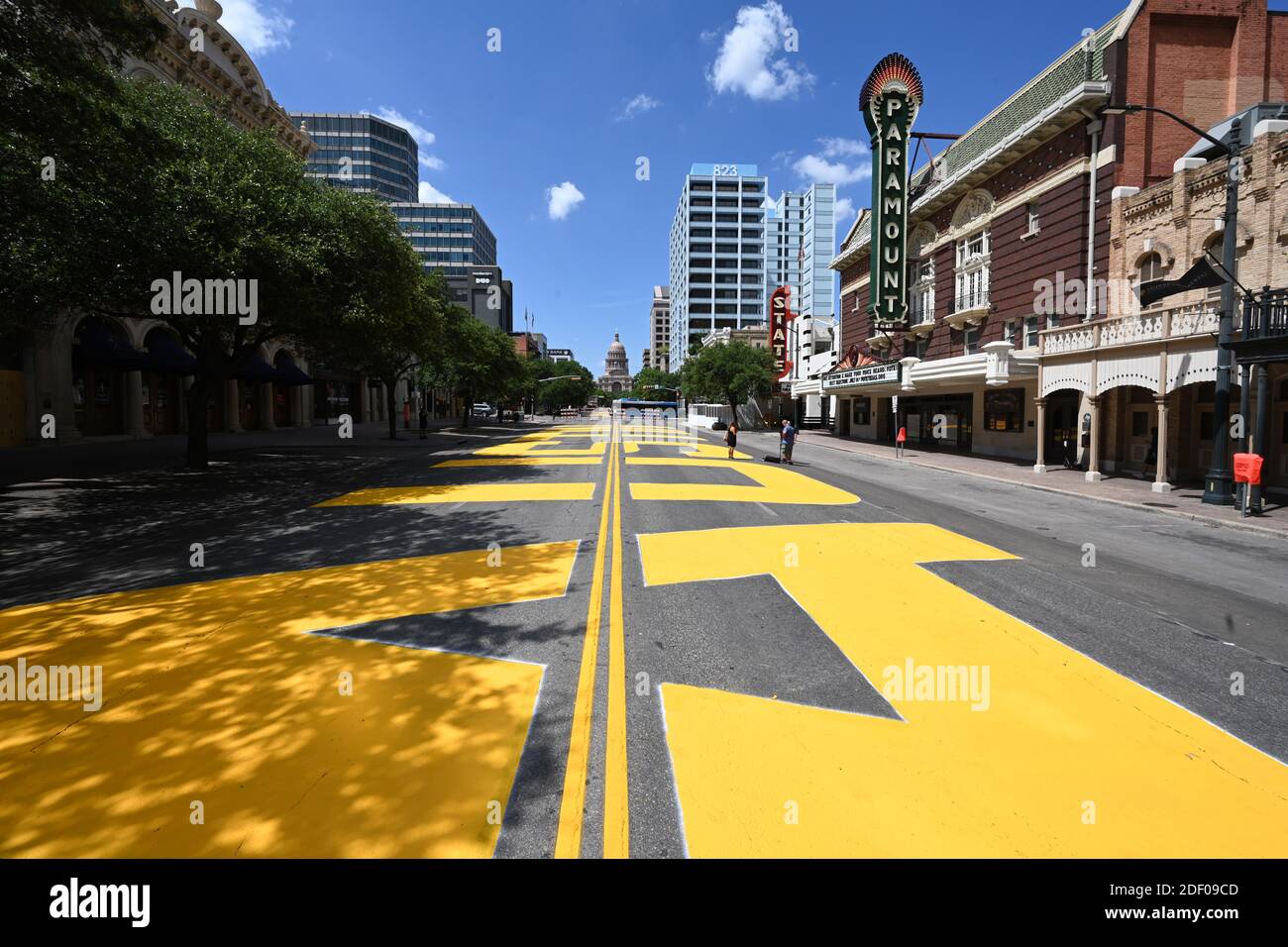 Austin texas street art mural hi-res stock photography and images - Alamy