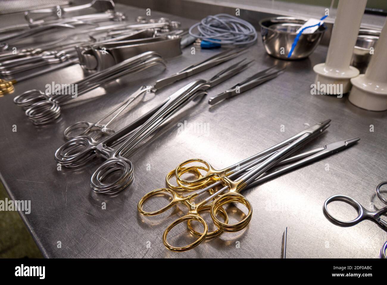 Cleaned and disinfected instruments lie in a sterilization department ...