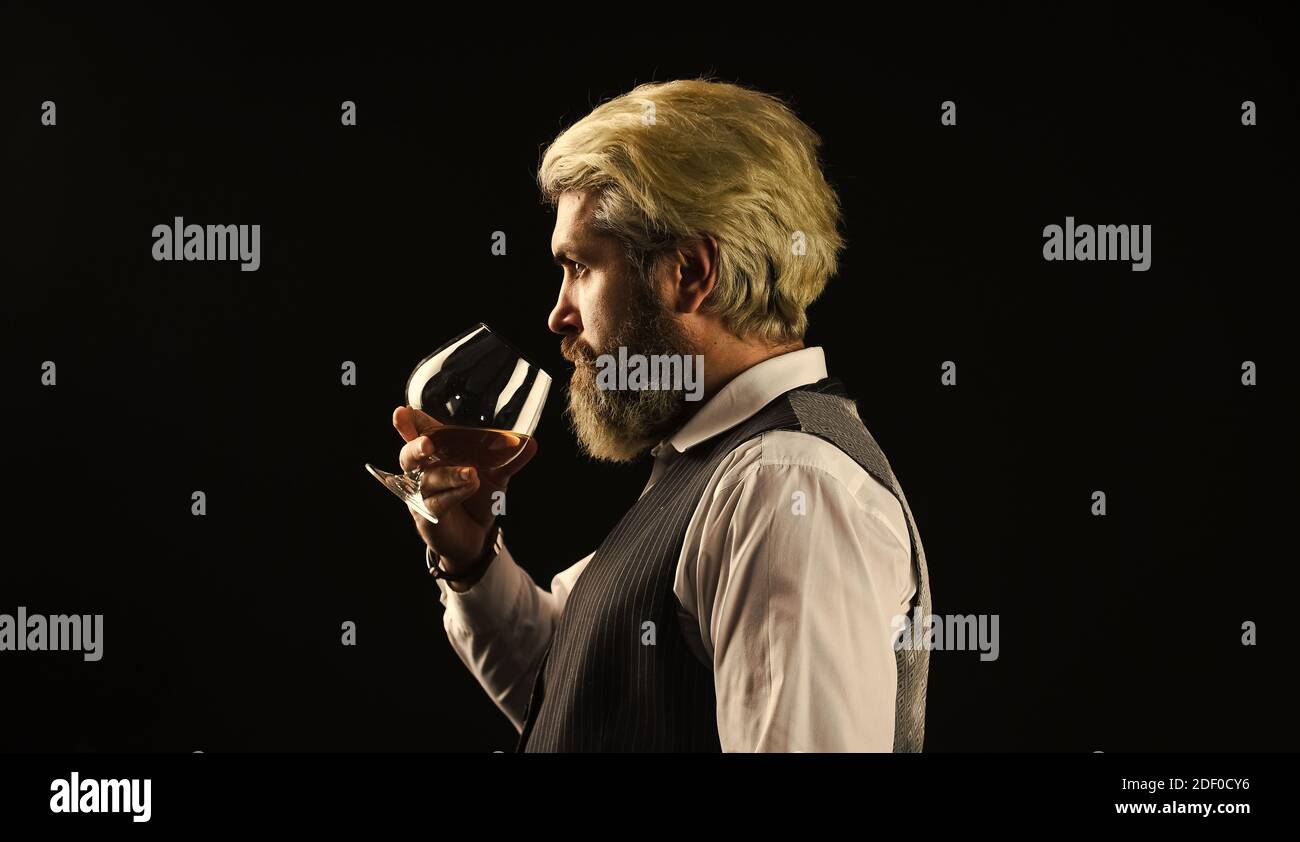 Elegant macho drink cognac. Matured in sherry casks. Whisky tasting ...