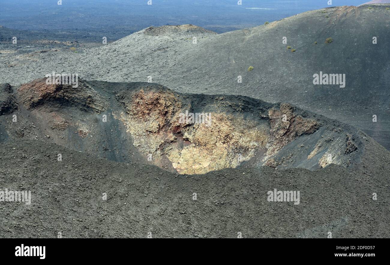 Volcano rim Timanfaya national park Lanzarote Stock Photo - Alamy