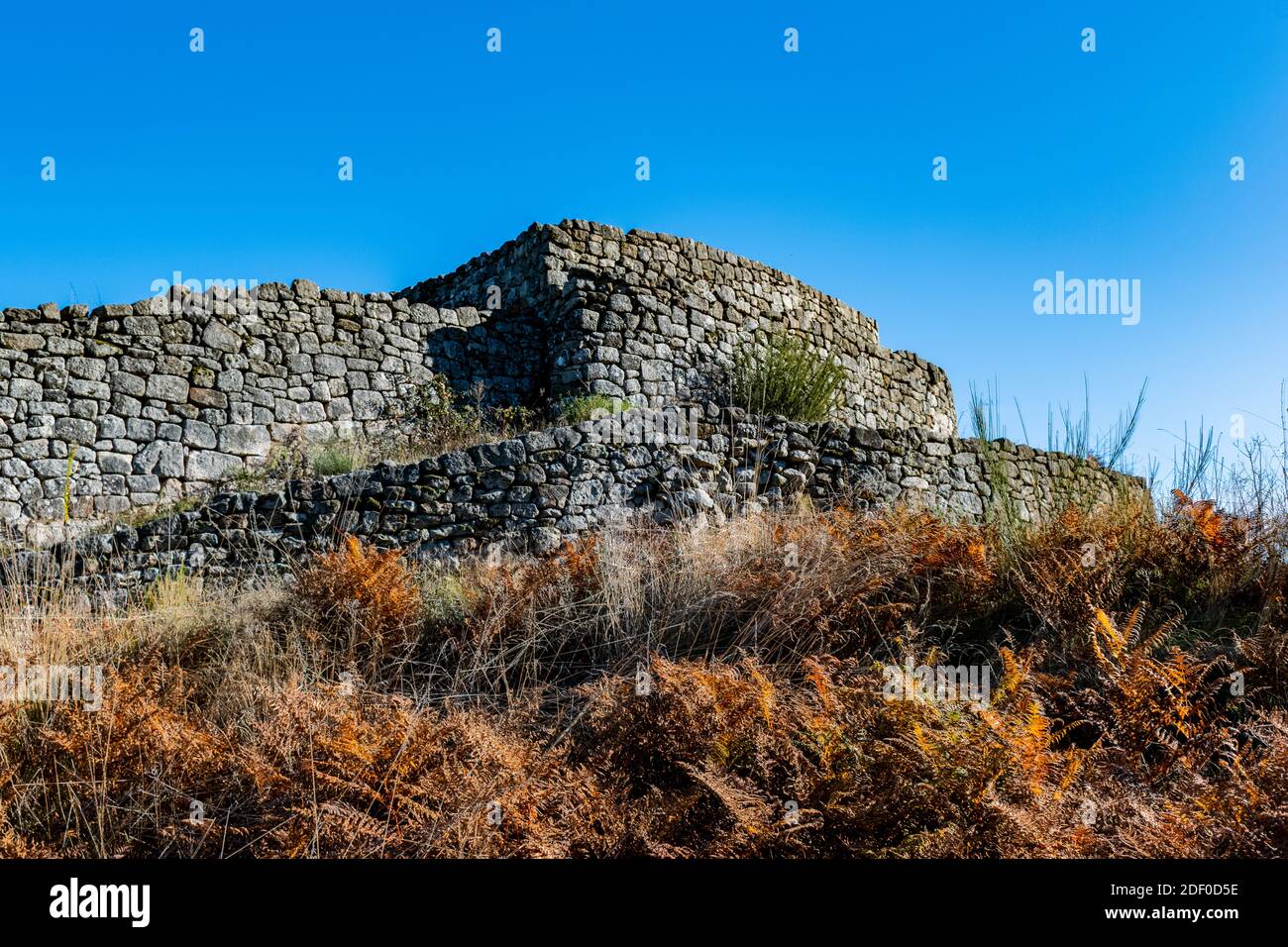 Castro in Sabrosa, an old small castle Stock Photo - Alamy