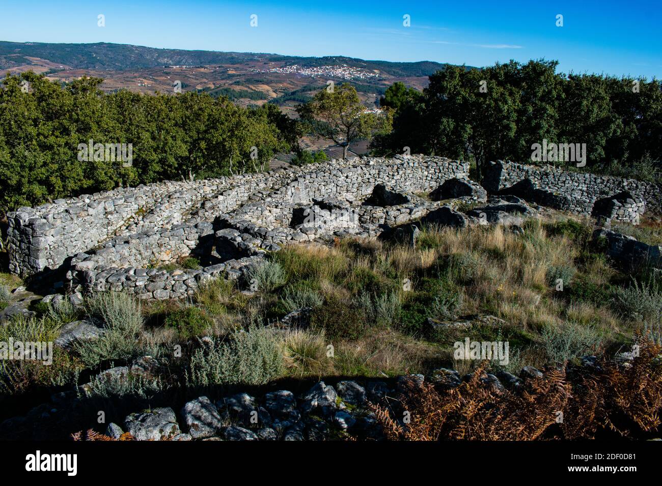 Castle stones hi-res stock photography and images - Alamy