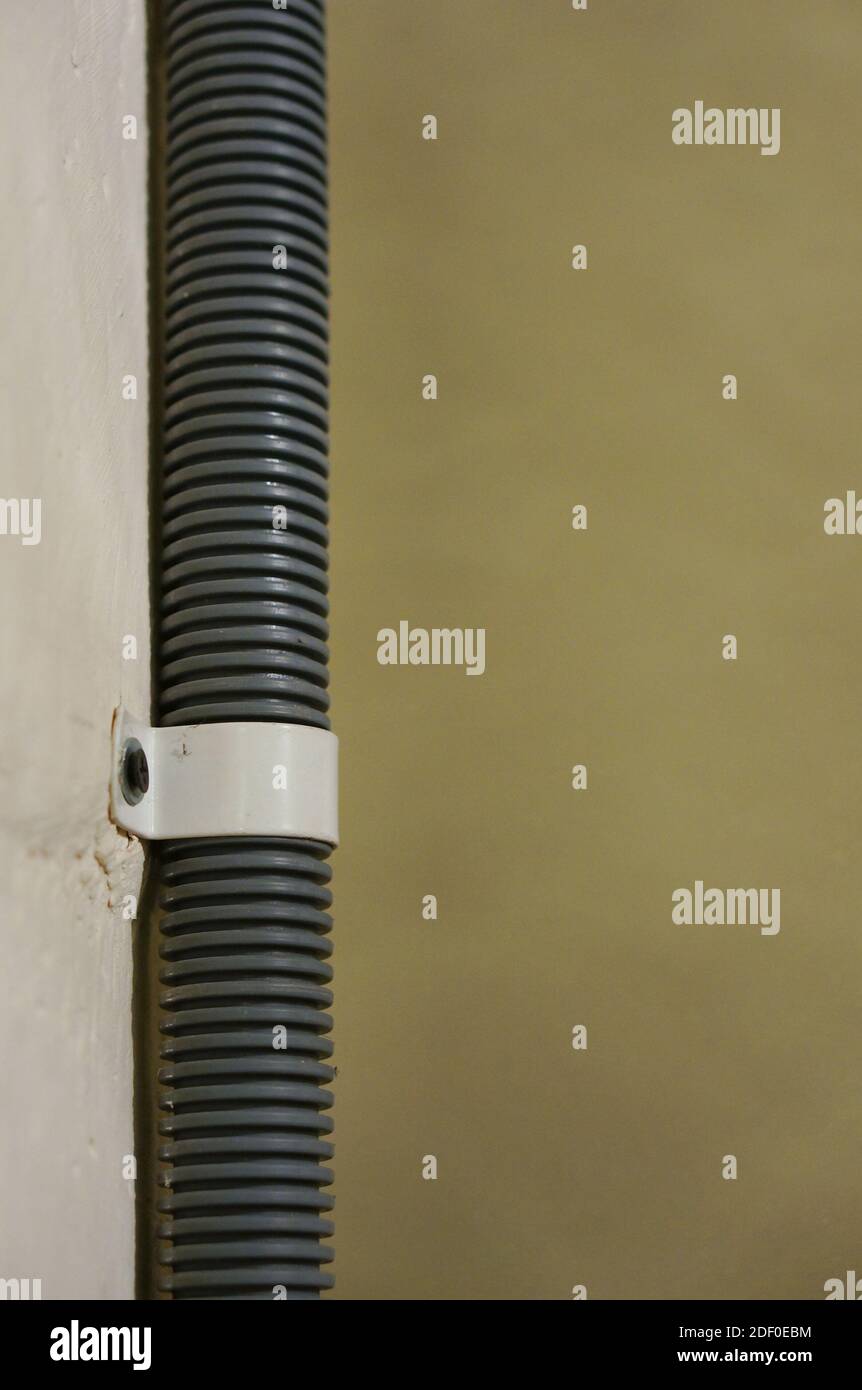 Wire tubing hi-res stock photography and images - Alamy