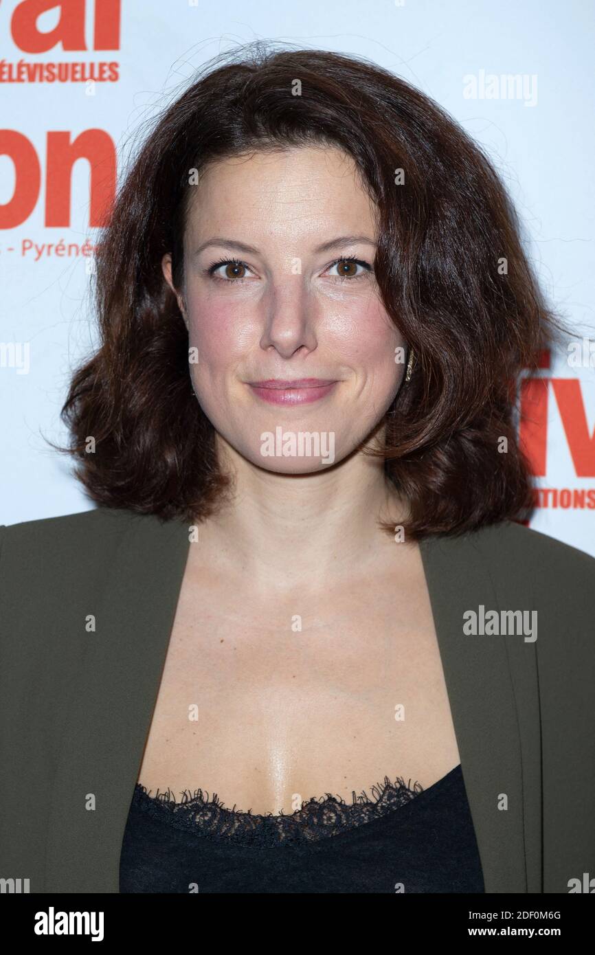 Helene Degy assiste a la Conference de Presse du Festival de Luchon ...