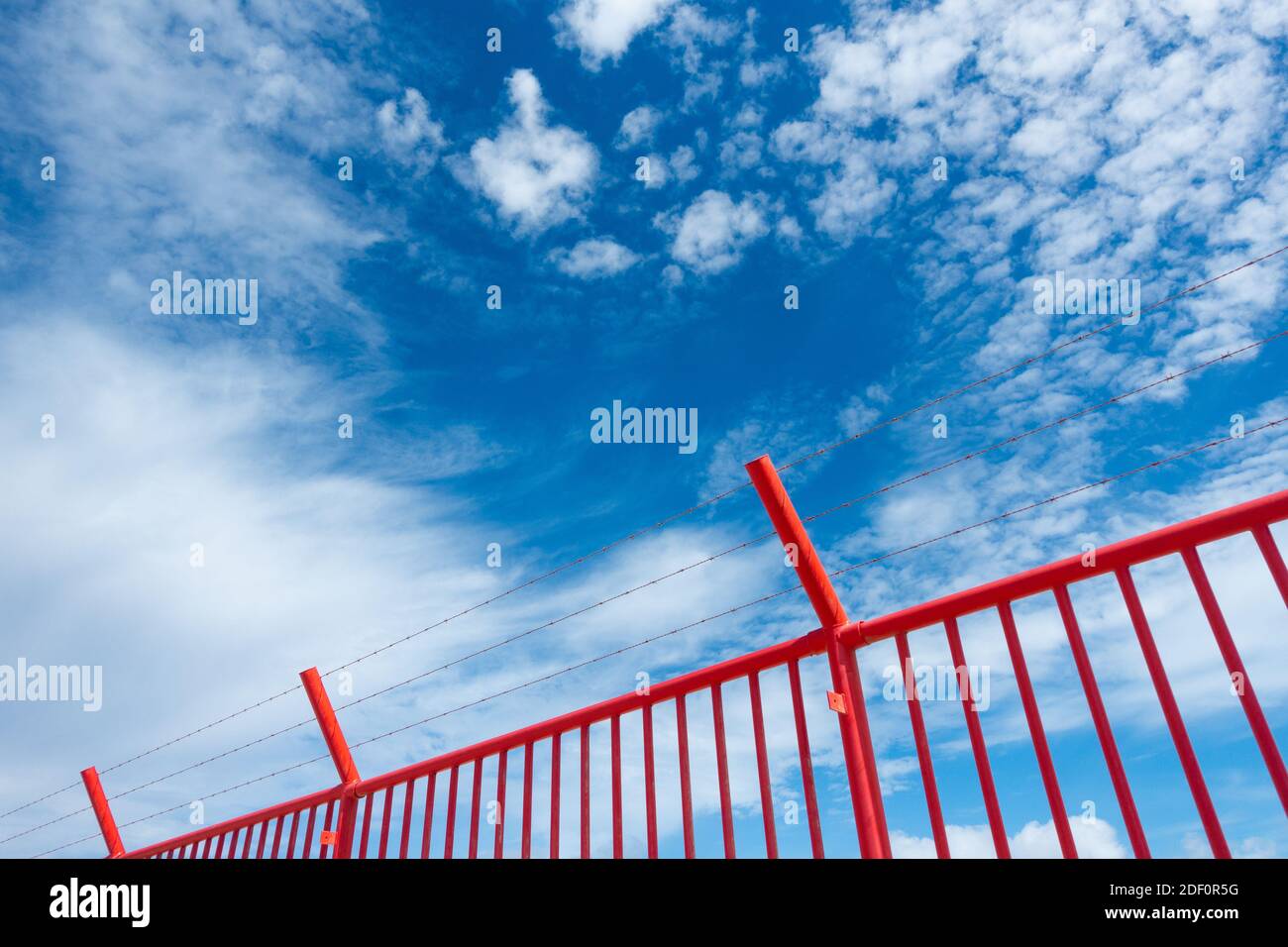 Security fence hi-res stock photography and images - Alamy