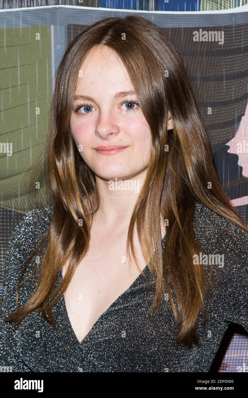 Fantine harduin hi-res stock photography and images - Alamy