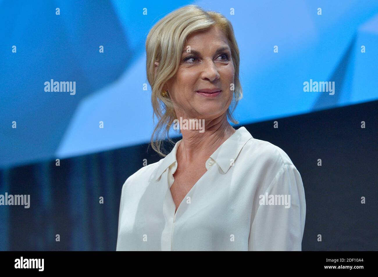 Michele Laroque attending the screening of the movie Chacun Chez Soi ...