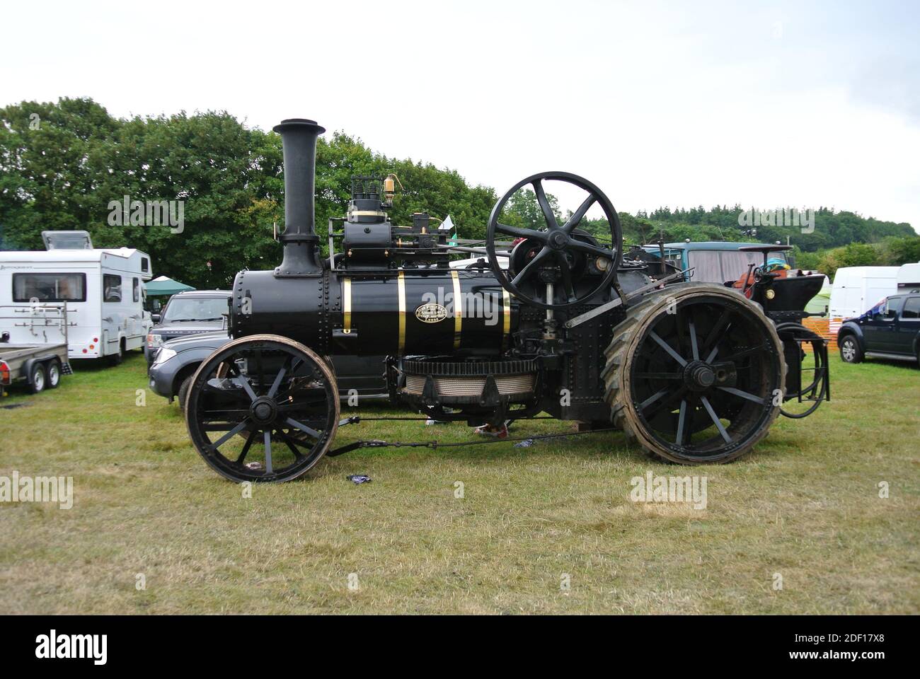 A 1918 Fowler steam powered 10 nhp K7 Ploughing Engine parked up on ...