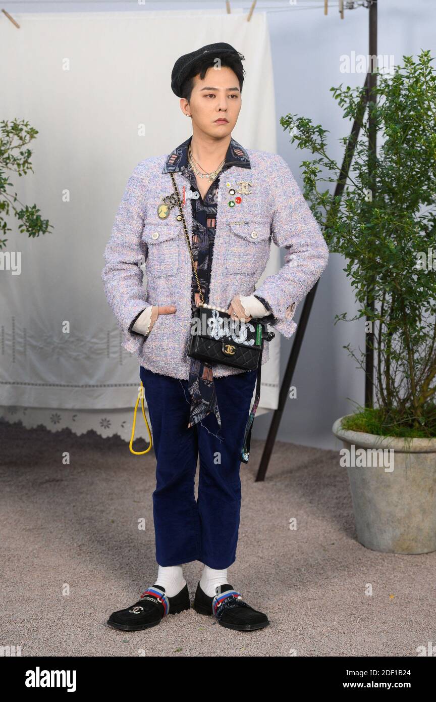 G dragon chanel hi-res stock photography and images - Alamy