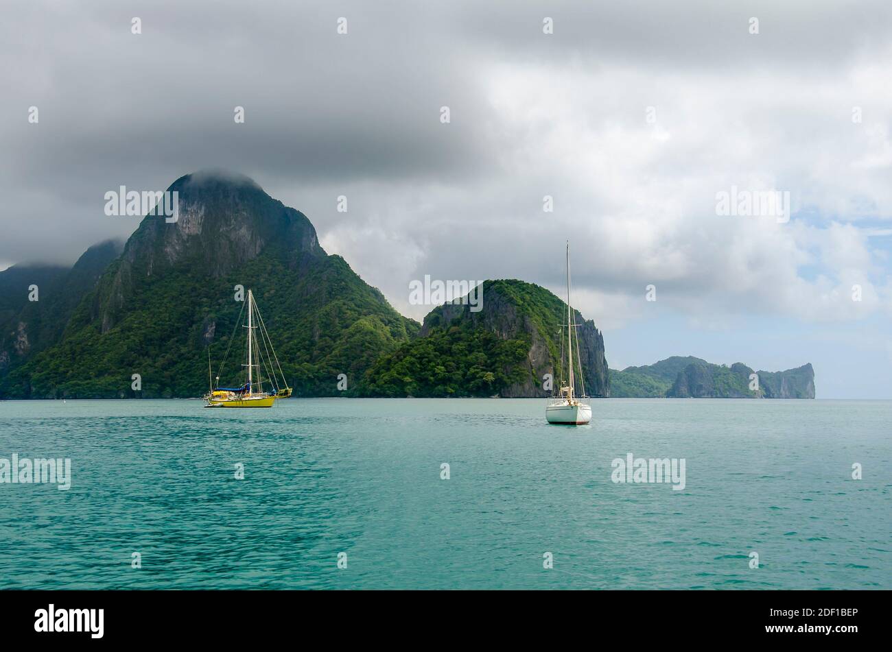 Sailing in Bacuit Bay of El Nido, Palawan in The Philippines with the ...