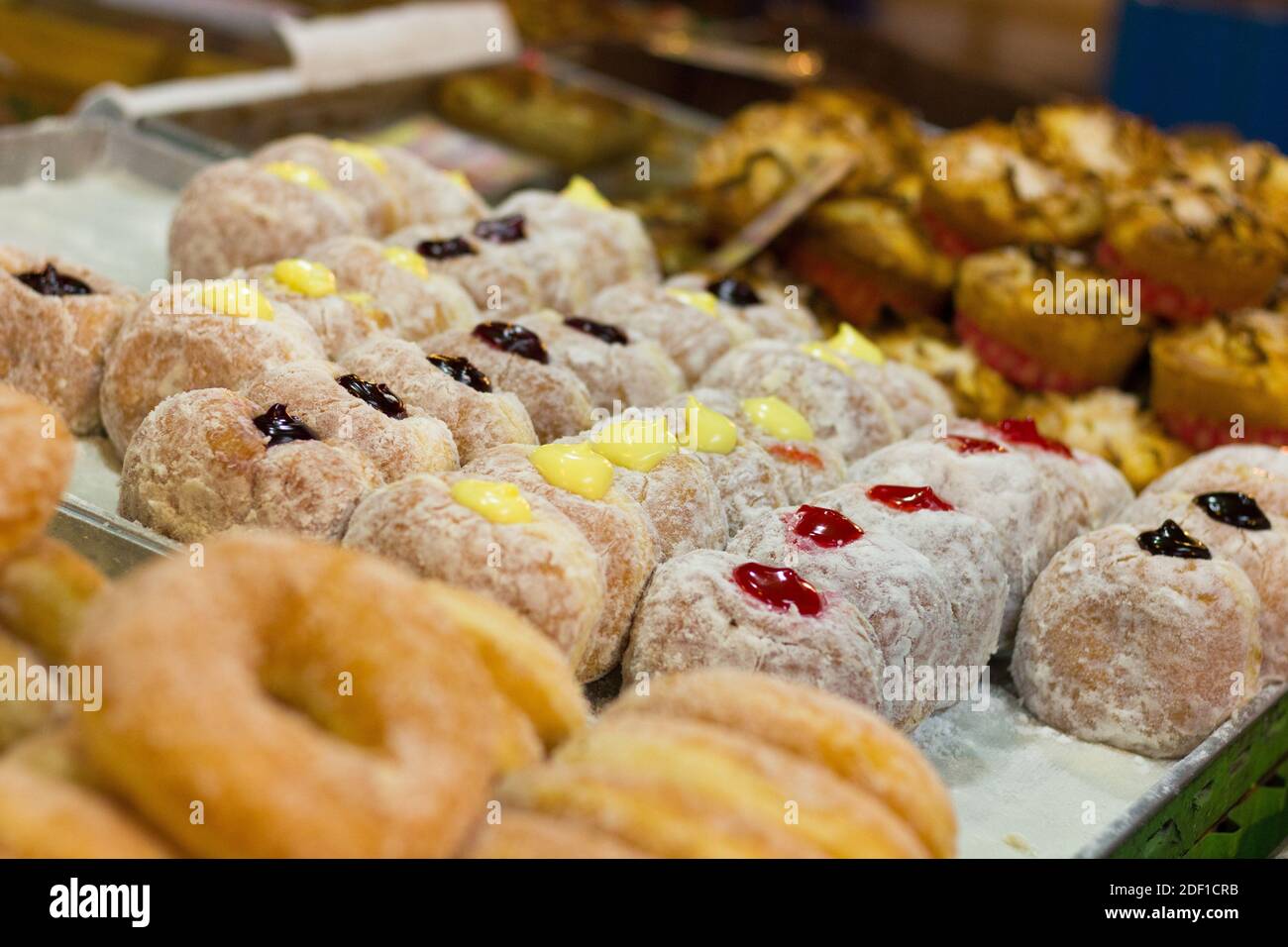 Doughnut stall doughnuts stall hi-res stock photography and images - Alamy