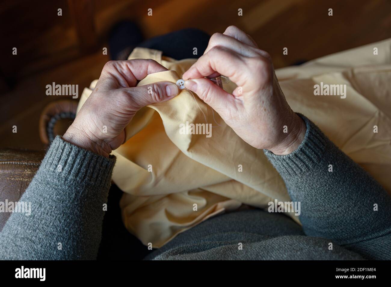 Old tailor work sewing hi-res stock photography and images - Alamy