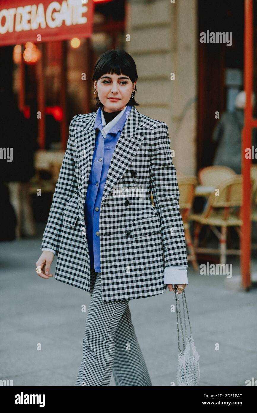 Street style, Maria Bernad arriving at Viktor and Rolf Spring Summer ...