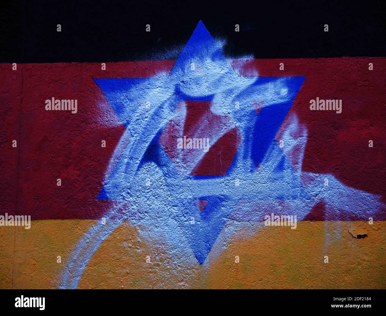 Mur de berlin 1988 hi-res stock photography and images - Alamy