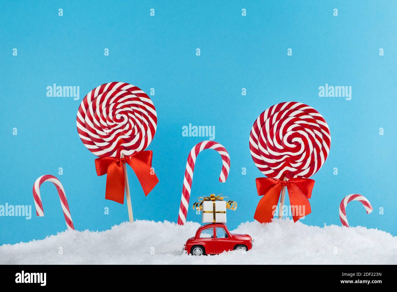 Christmas Tree Car Roof High Resolution Stock Photography and Images ...
