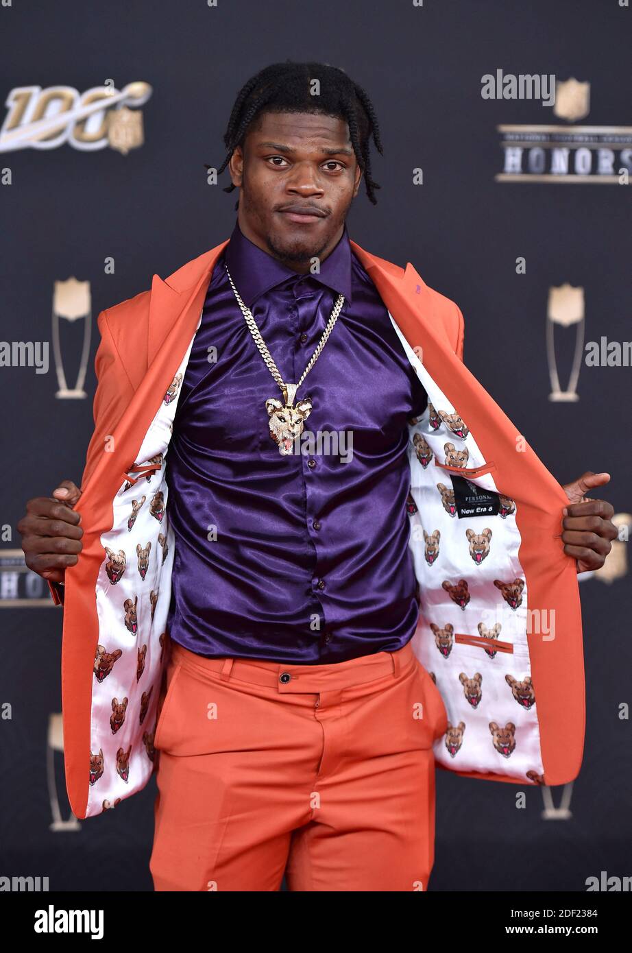 Lamar jackson hi-res stock photography and images - Alamy