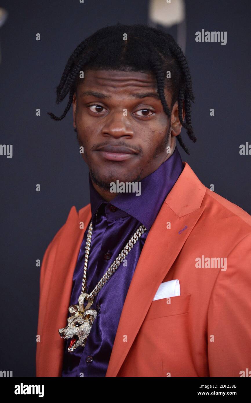 Lamar jackson hi-res stock photography and images - Alamy