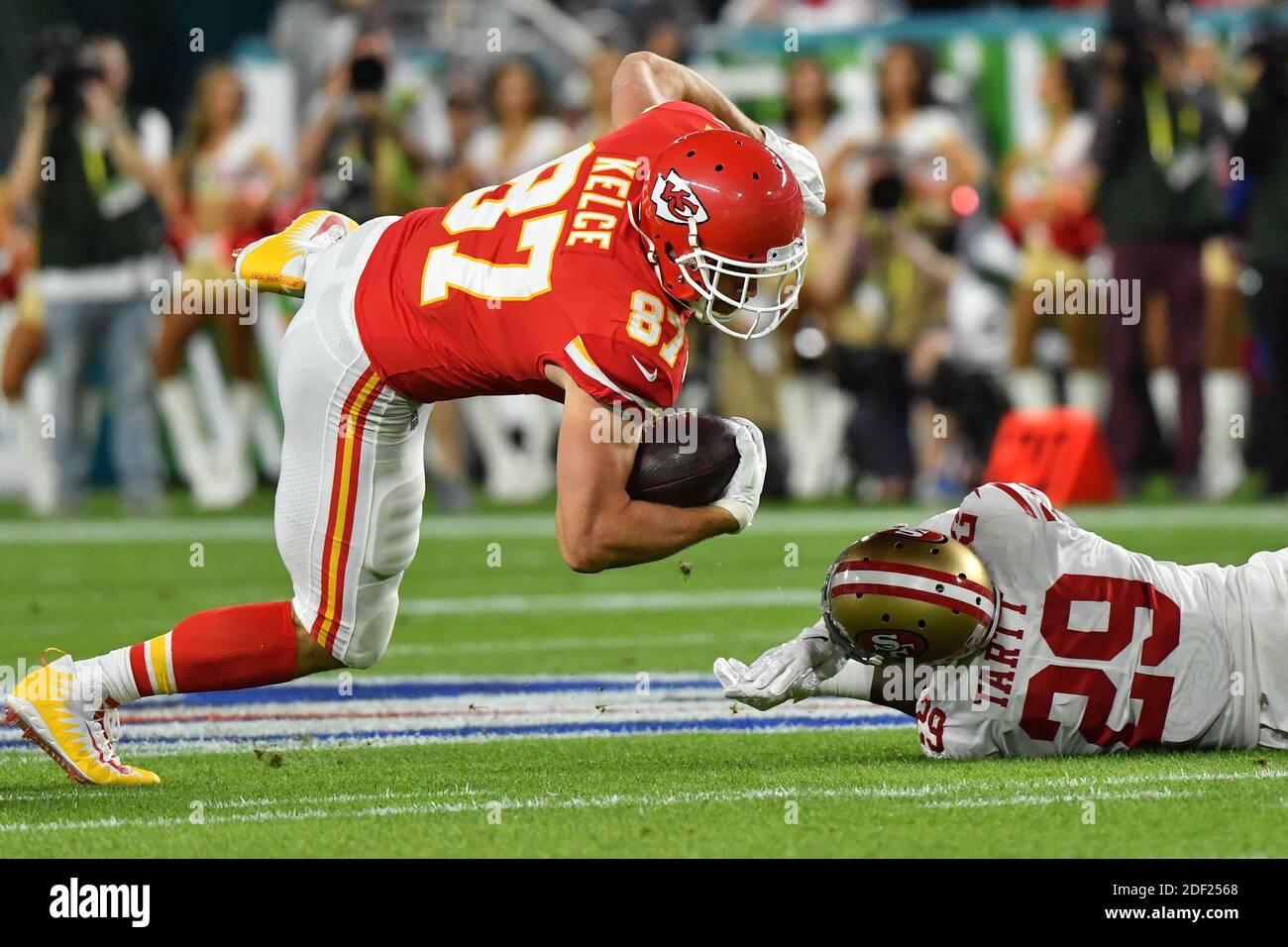 The Kansas City Chiefs defeats the San Francisco 49ers 31-20 in Super ...