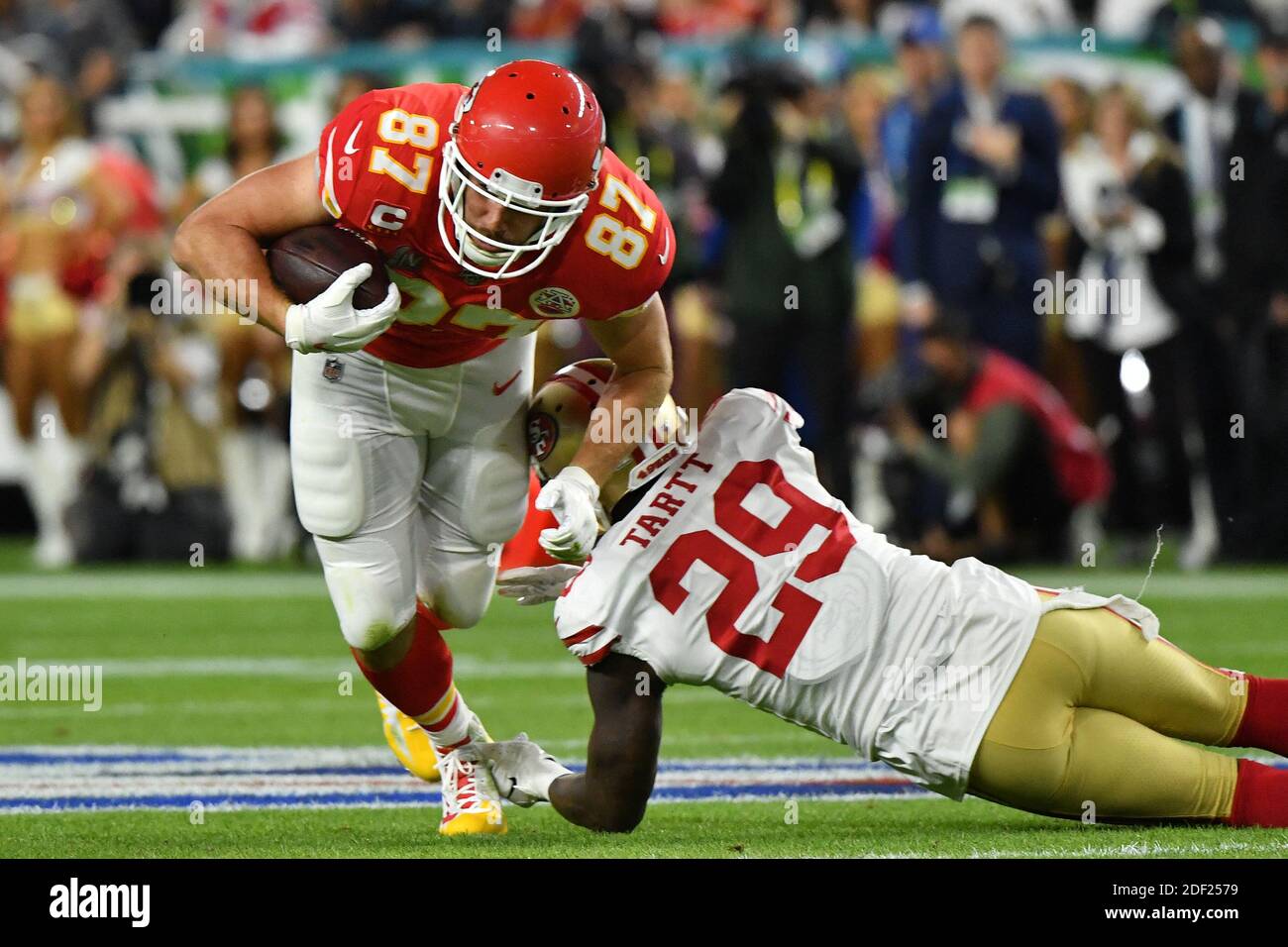 The Kansas City Chiefs defeats the San Francisco 49ers 31-20 in Super ...