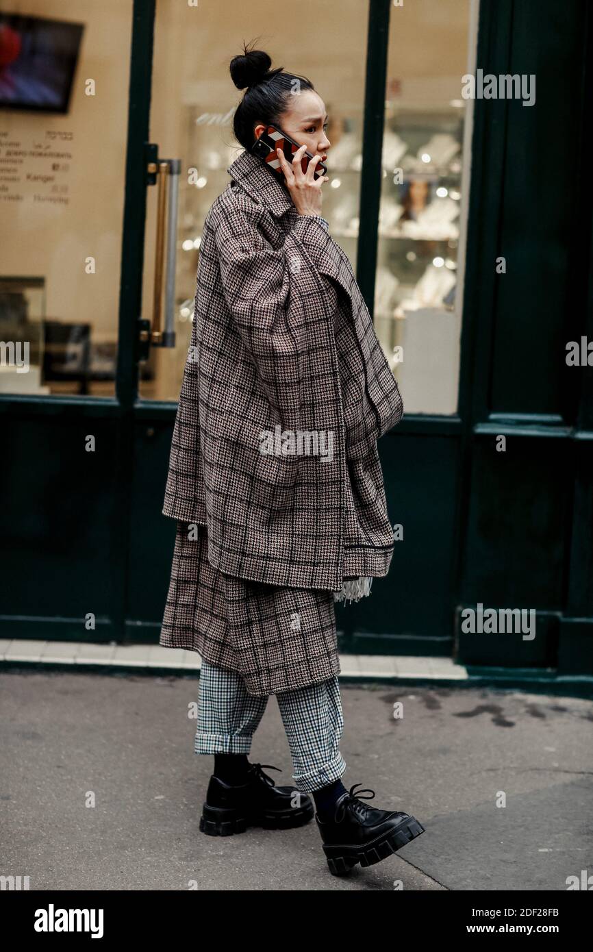 Street style, Sherry Shen arriving at JW Anderson Spring Summer 2020 ...