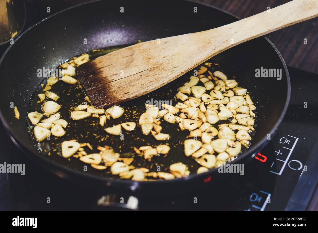 Fried Garlic Chips