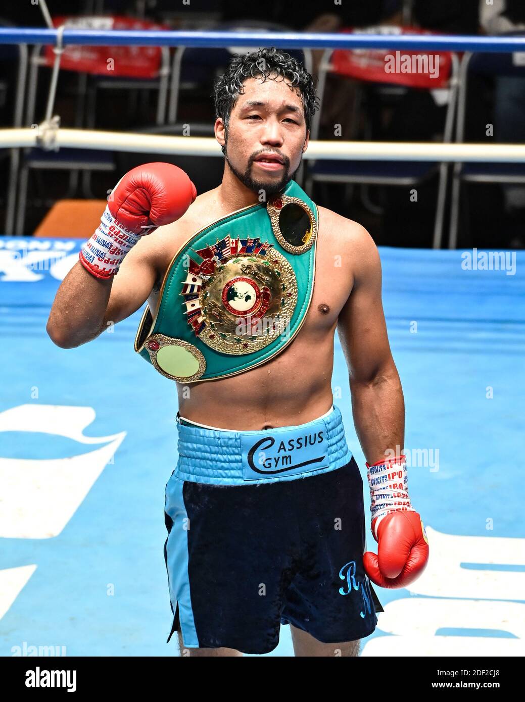 Tokyo, Japan. 21st Nov, 2020. Rikki Naito Boxing : OPBF super lightweight title bout at Korakuen ...