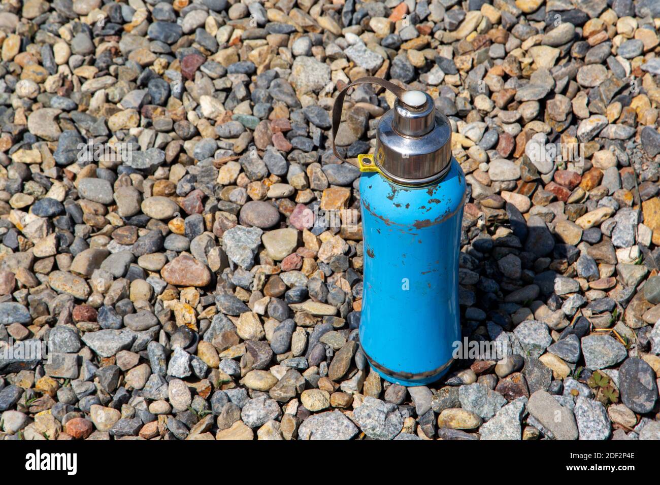 Old metal on pebble beach hi-res stock photography and images - Alamy