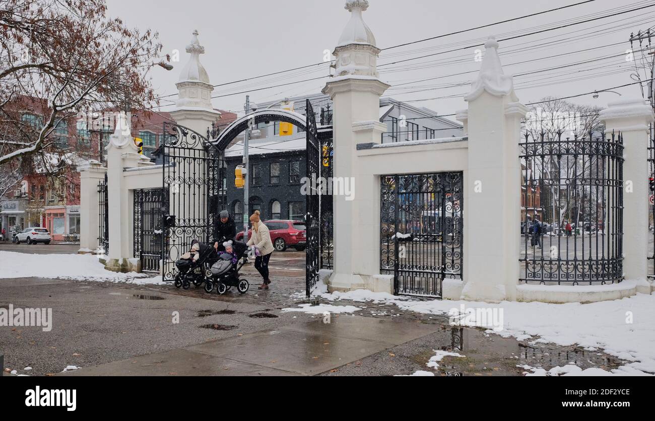 Trinity Bellwoods Park in Toronto Stock Photo - Alamy