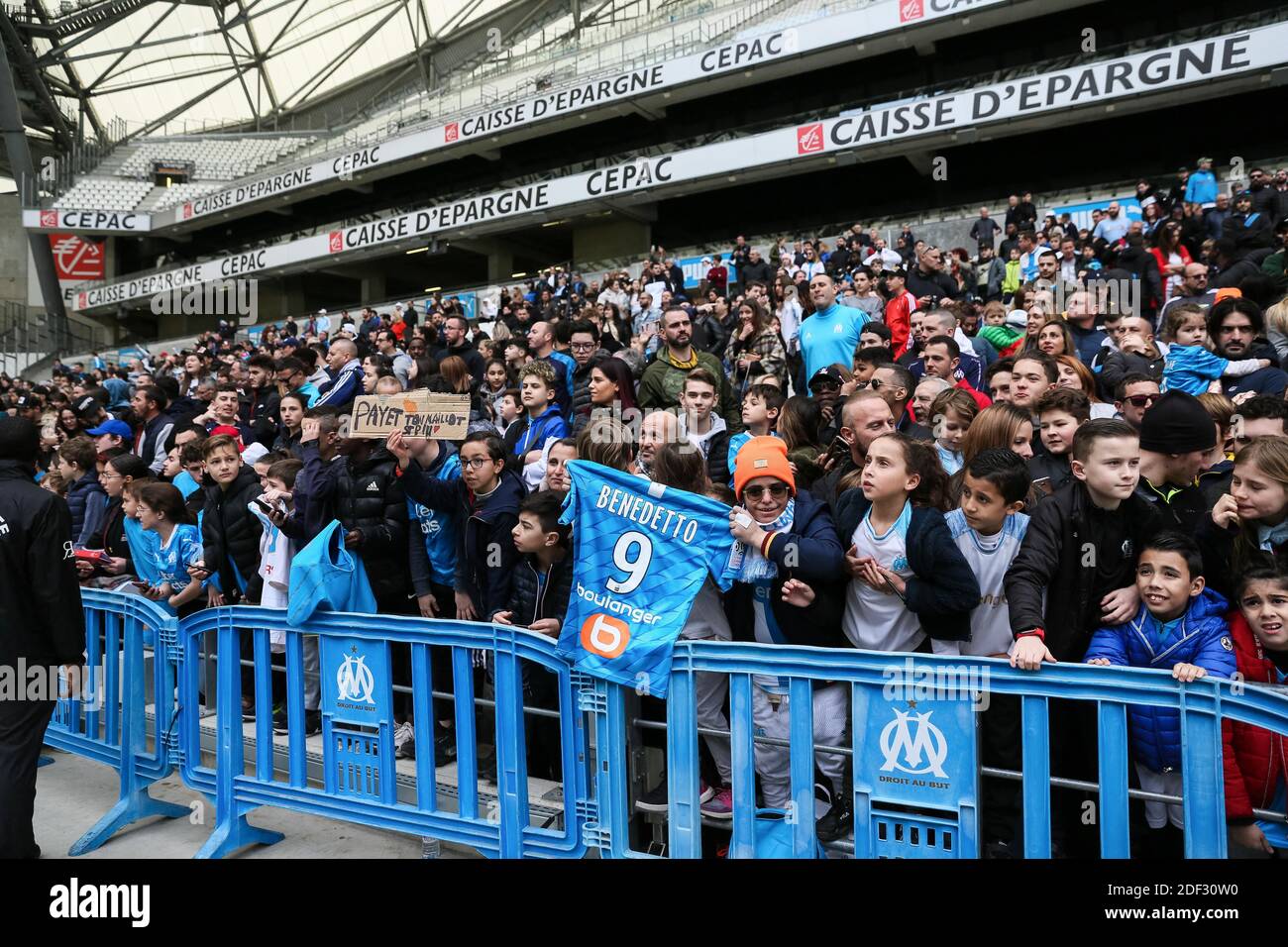 Marseille's fans during training at Stade Vélodrome in Marseille ...