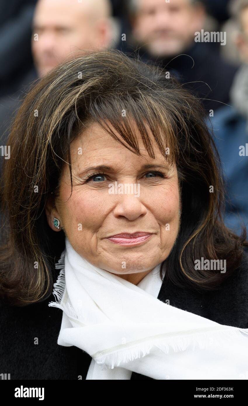 Anne sinclair 2020 hi-res stock photography and images - Alamy