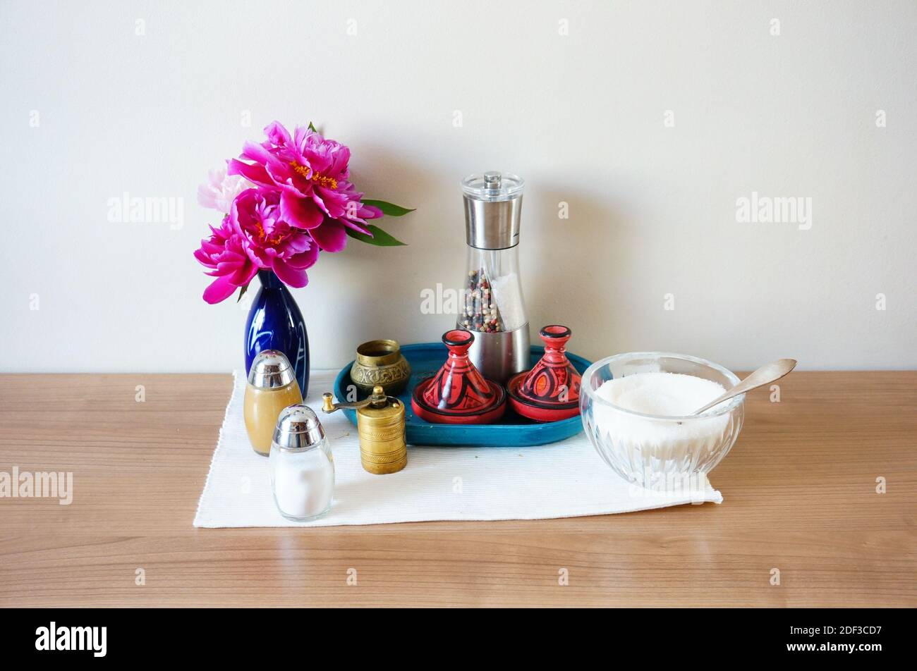 The still life photography with the combination of a flower in the vase ...