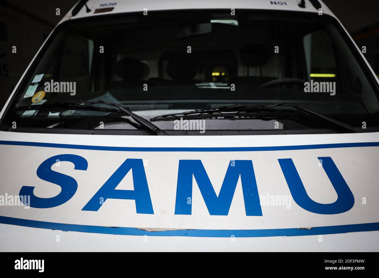 Illustration of the SAMU-SMUR emergency services call center at the ...