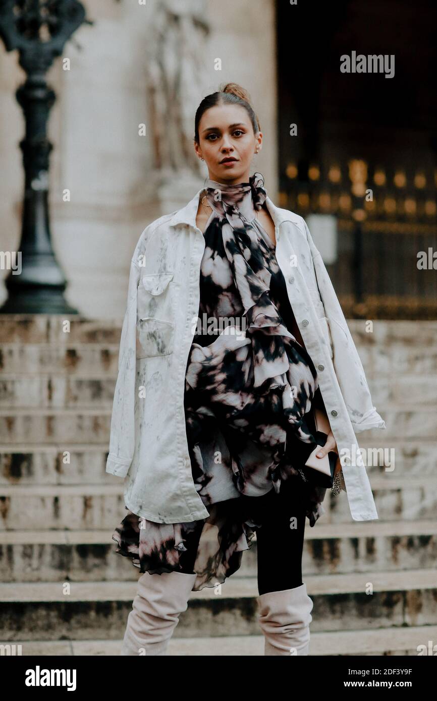 Street style, Anouchka Alsif arriving at Redemption Fall Winter 2020 ...