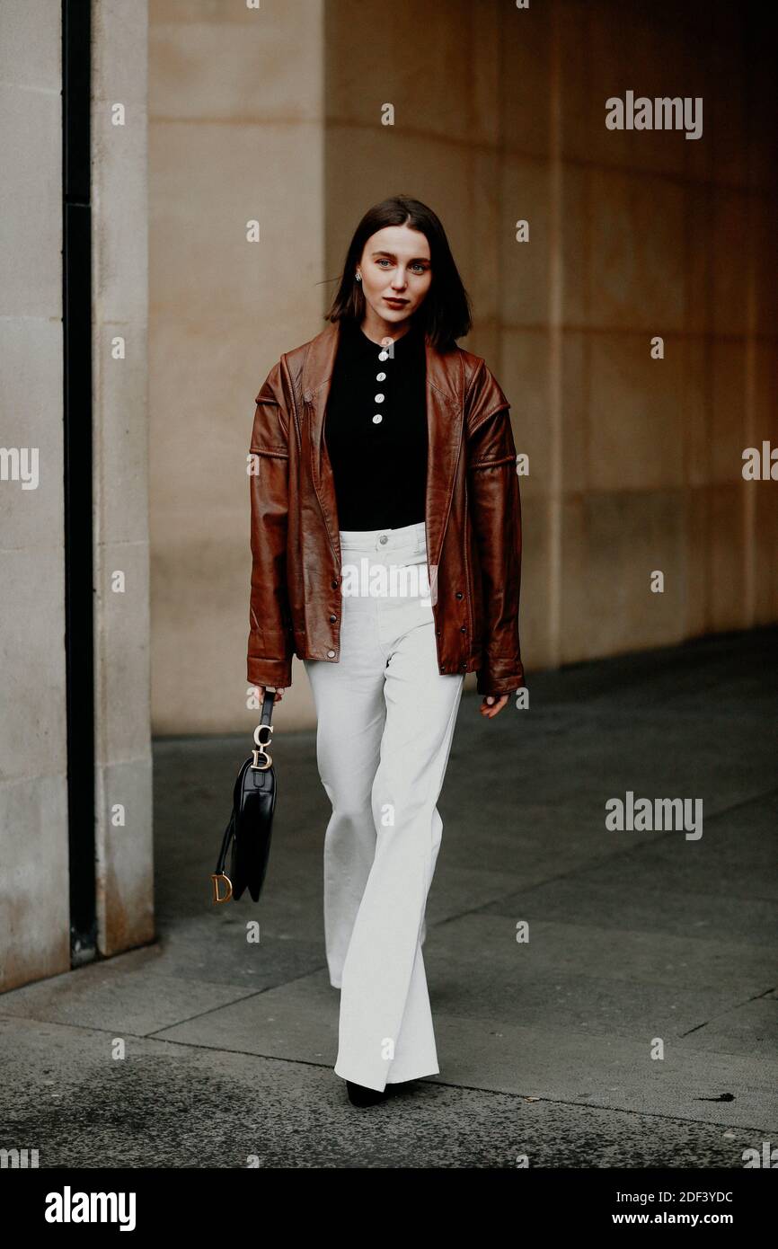 Street style, Mary Leest arriving at Ralph and Russo Fall Winter 2020 ...