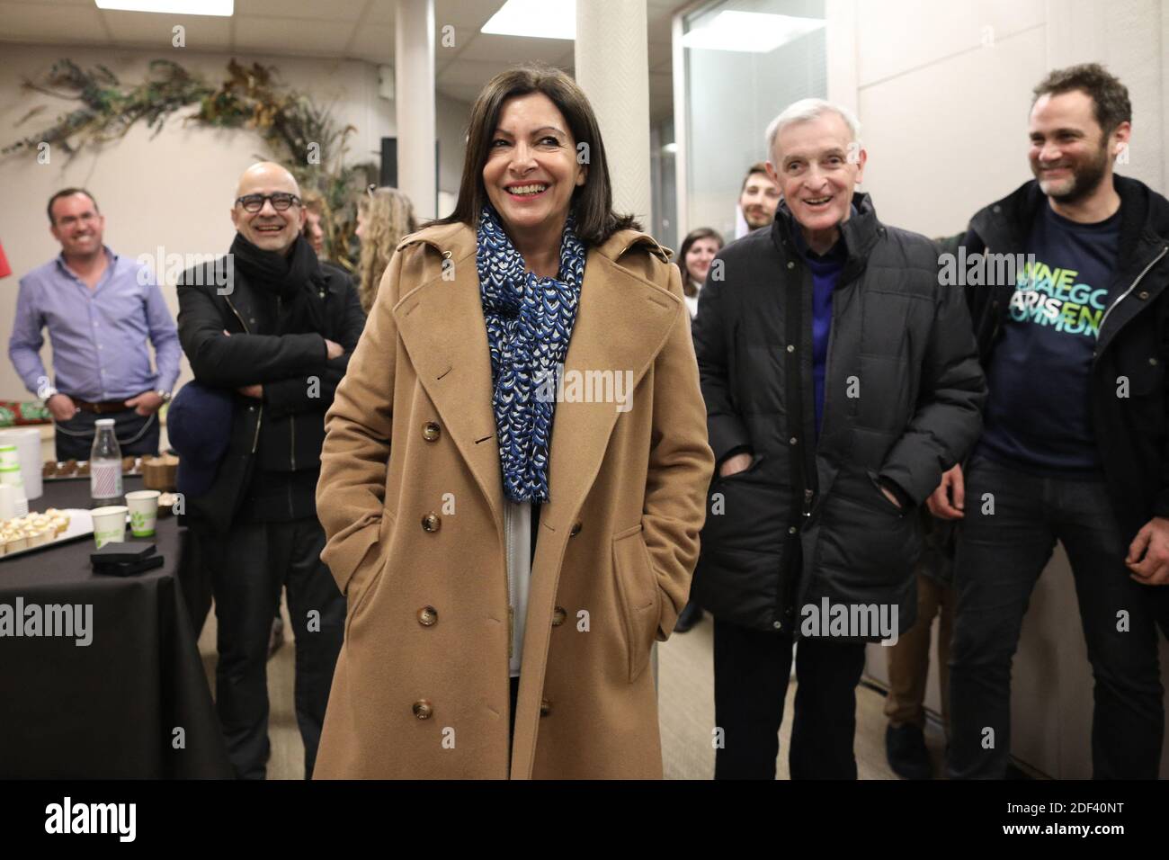 Paris' incumbent mayor and candidate for her own succession Anne ...