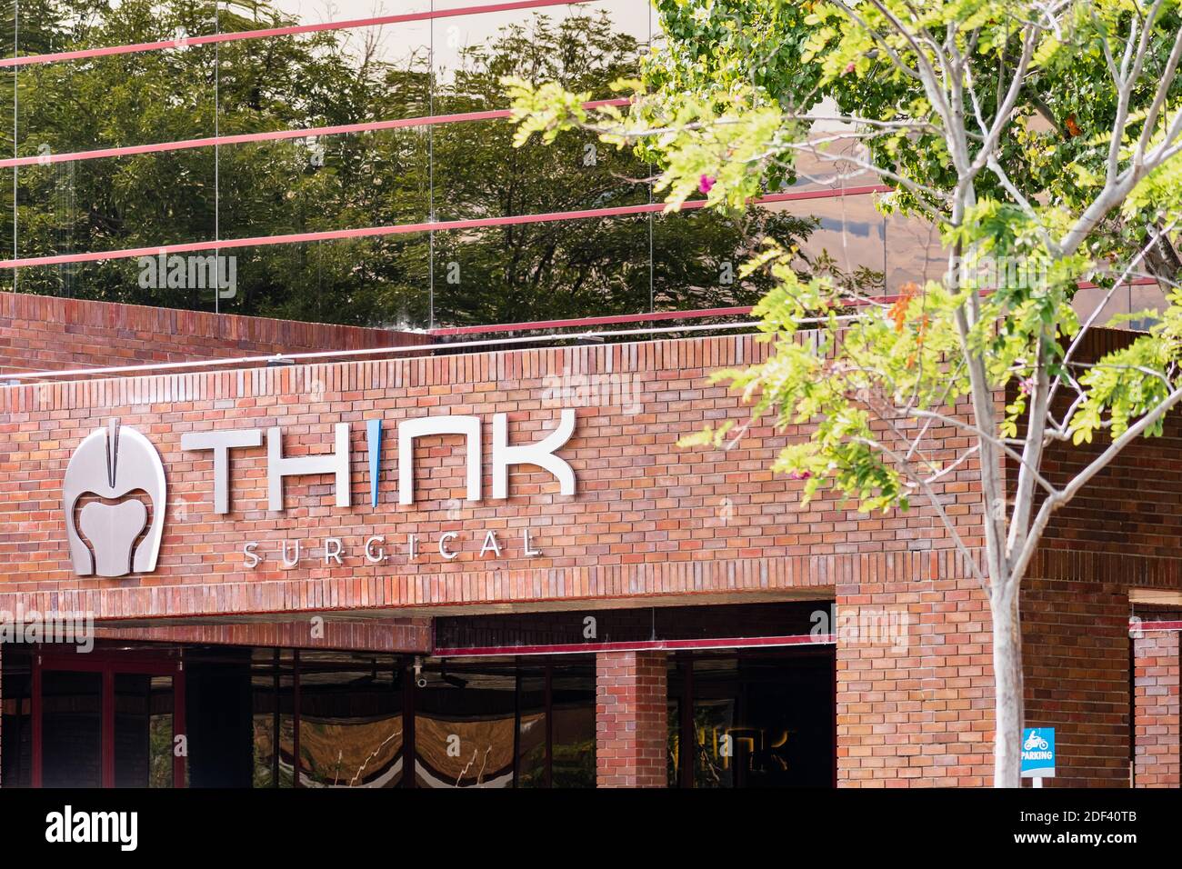 Orthopaedic logo hi-res stock photography and images - Alamy