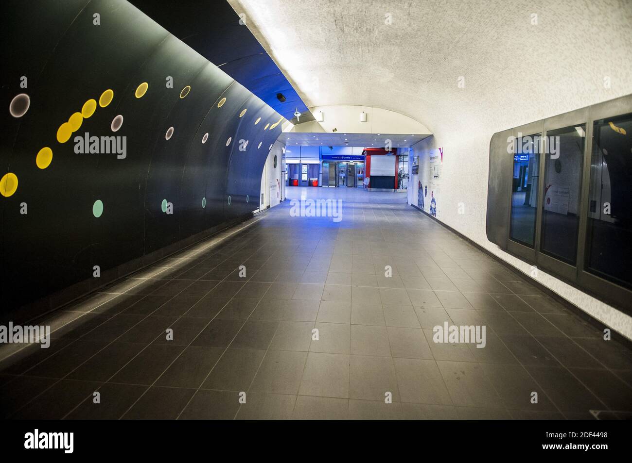 The Paris tube subway metro during the coronavirus covid-19 sanitary ...
