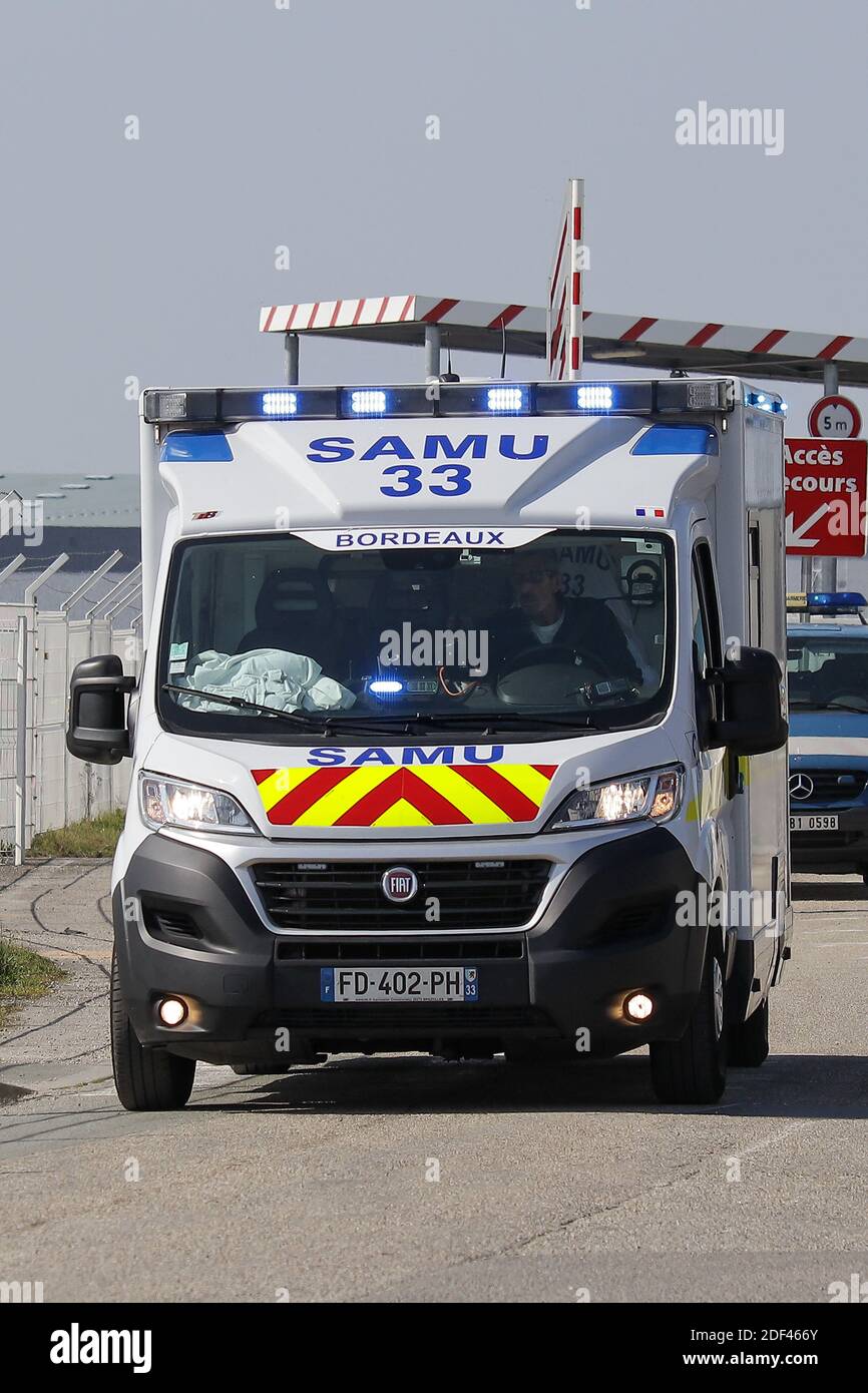 A SAMU emergency vehicle transporting a positive COVID-19 coronavirus ...