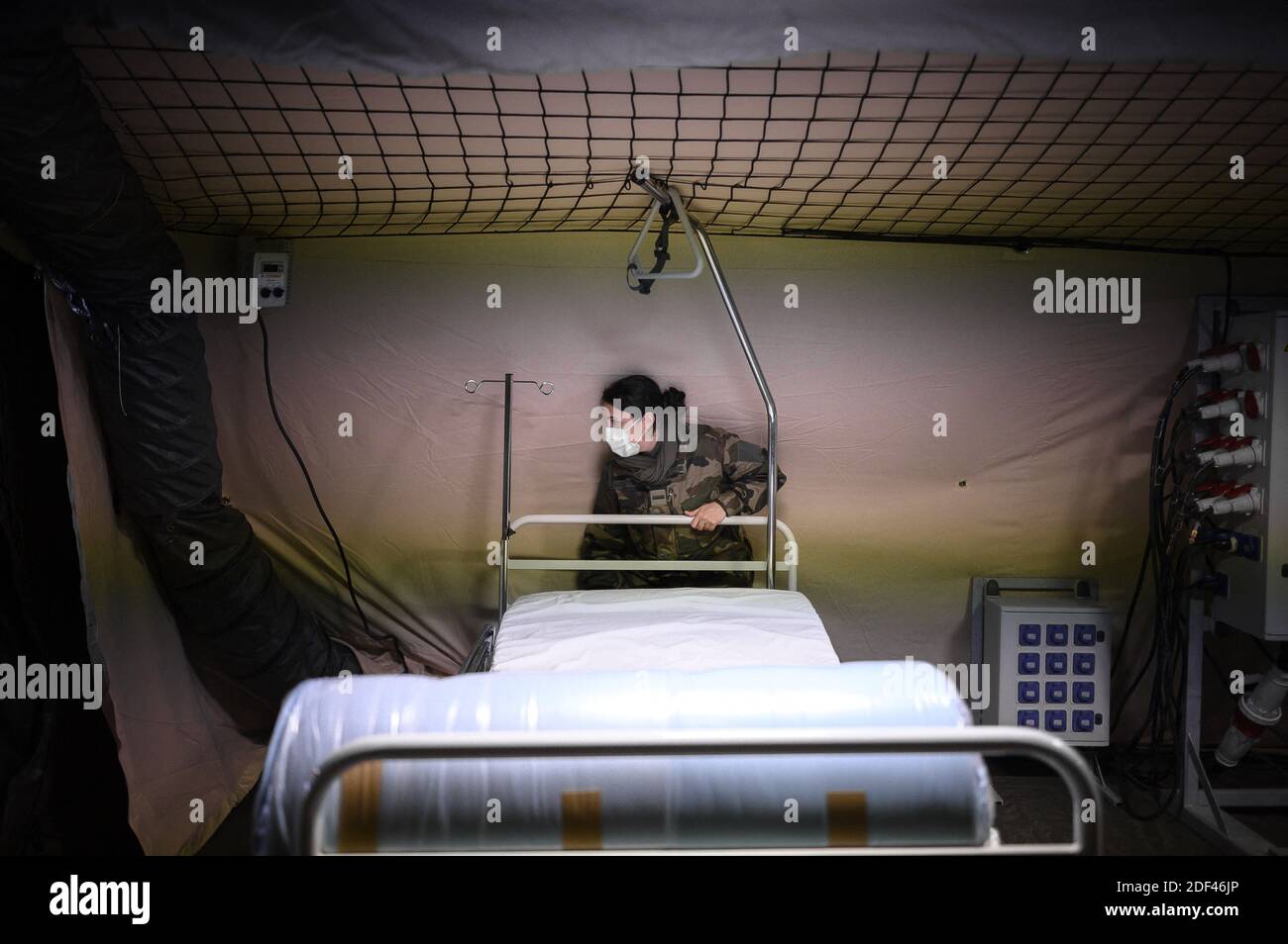 French soldiers of La Valbonne medical regiment set up a military field ...