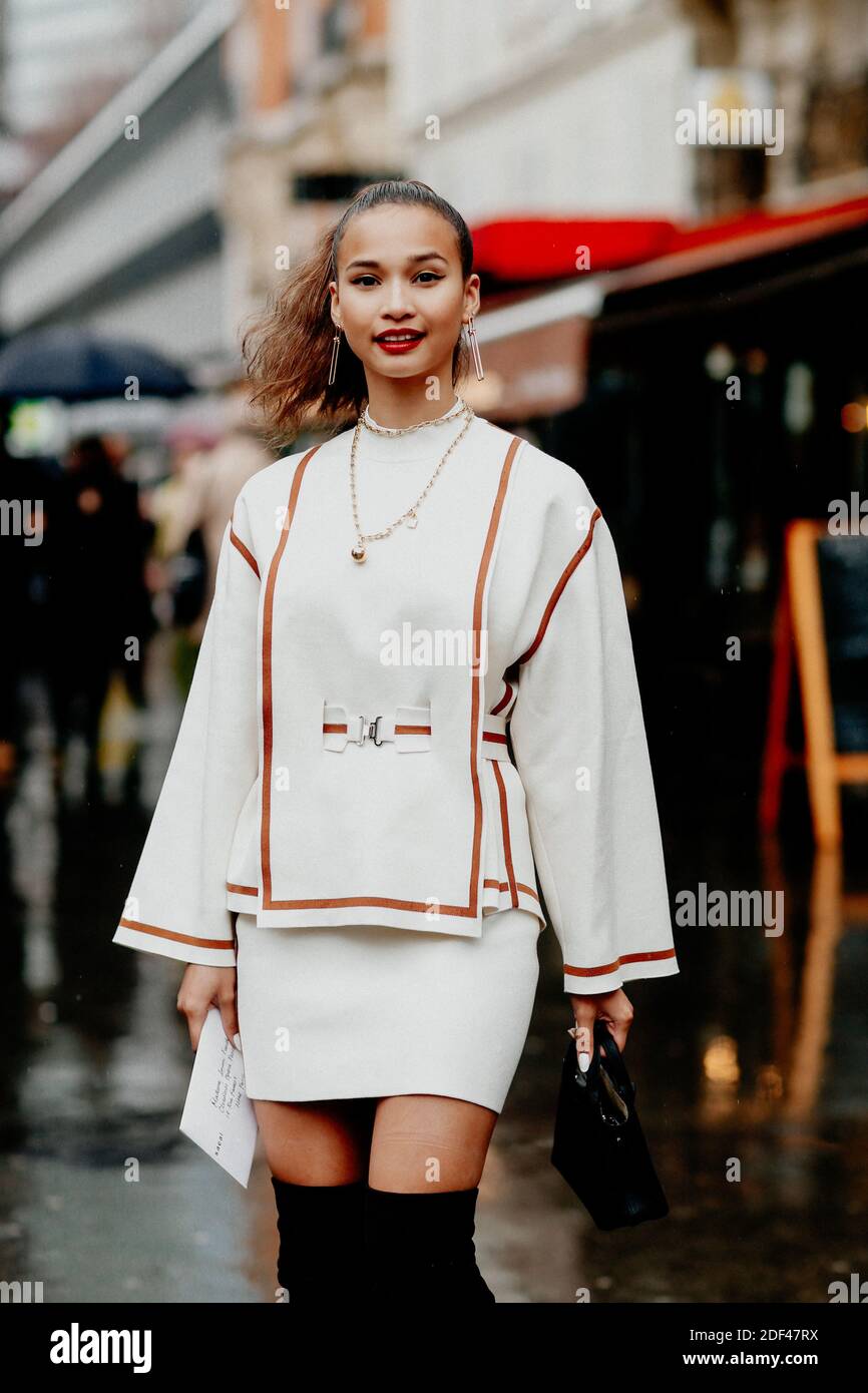 Street style, Iman Fandi Ahmad arriving at Sacai Fall Winter 2020-2021 ...