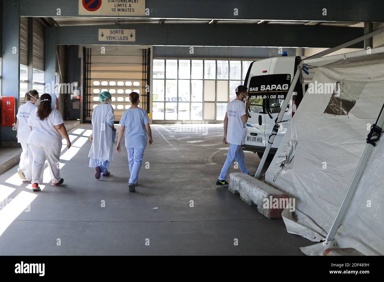 The Bordeaux Pellegrin CHU has set up an advanced medical post at the ...